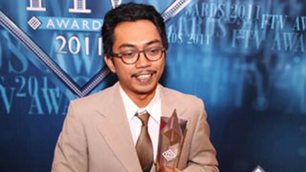 Ence Bagus, Pemeran Pembantu Pria Terbaik - ShowBiz Liputan6.com