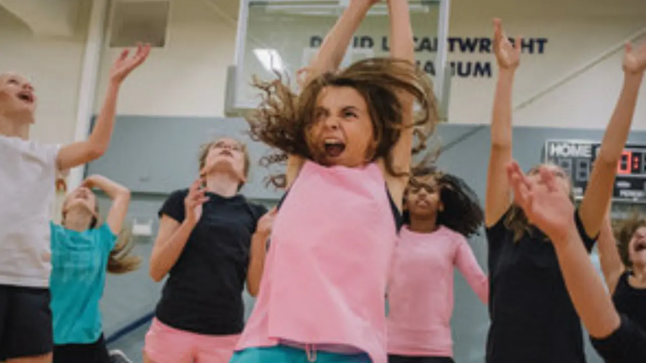 Awas, Olahraga Terlalu Intens Memicu Perubahan Warna Urin - Health ...