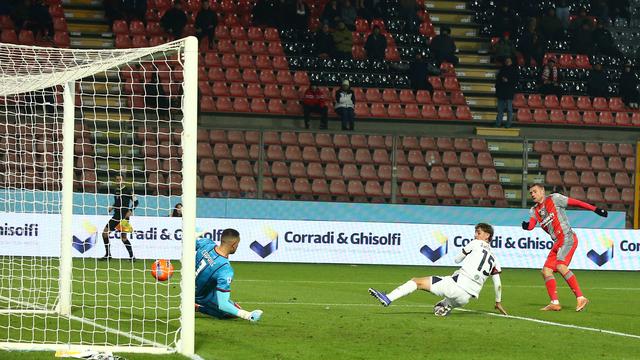 Cremonese vs Cagliari: Kebobolan 2 Kali, Emil Audero dkk. Gagal Menang