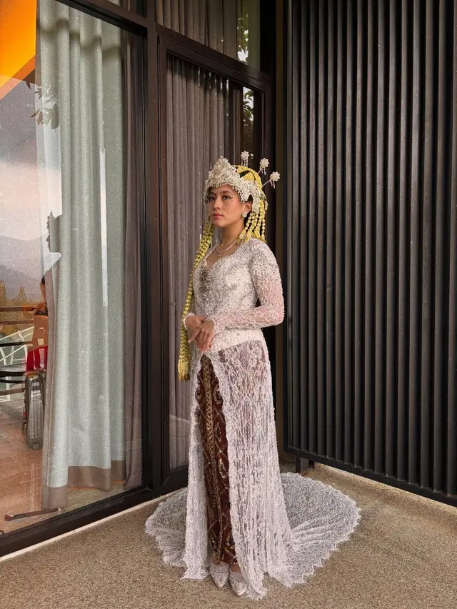 6 Potret Zara Adhisty Pemeran Adila di Sinetron Beri Cinta Waktu saat ...