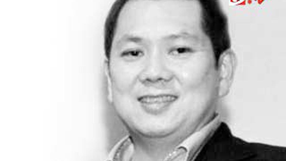 Hary Tanoe Tebar Senyum di Kejagung - News Liputan6.com