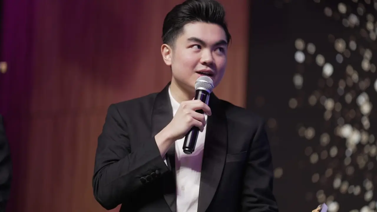 Selebgram Samuel Christ Bikin Program Seefluencer, Pelatihan Bergaransi ...