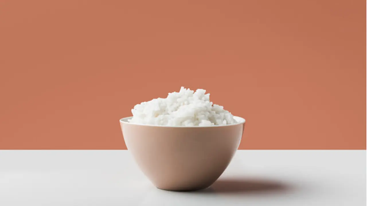 7 Tips Agar Nasi Tidak Cepat Basi dan Kering, Perhatikan Cara Memasak
