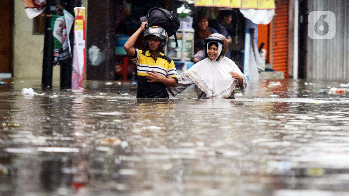 Update Banjir Jakarta: 32 RT Terendam, Terbanyak di Jaktim - News ...