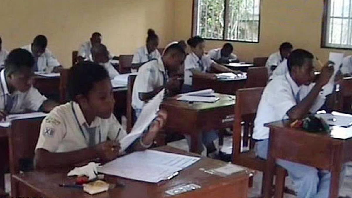 Tak Ada Naskah Soal, Puluhan Murid di Riau Batal UN - News Liputan6.com