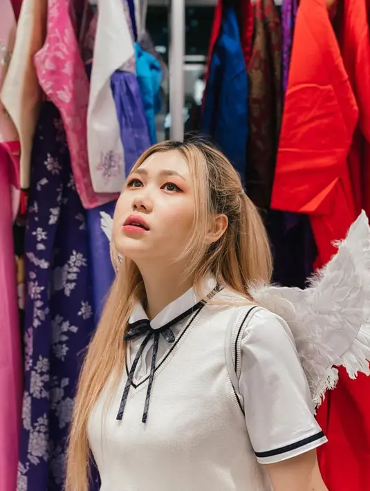 Sosok Michele Alex, Konten Kreator TikTok yang Punya Paras Mirip Rose BLACKPINK - Foto Liputan6.com