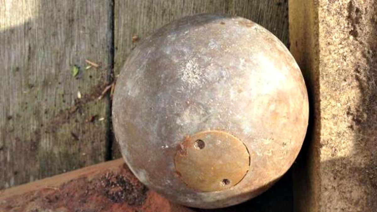 Peluru Meriam Kuno Ditemukan di Halaman Rumah New Jersey - Global ...