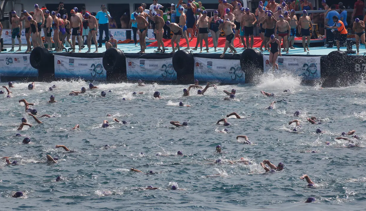 FOTO: Semangat Para Peserta Ikuti Lomba Renang Antarbenua di Turki ...