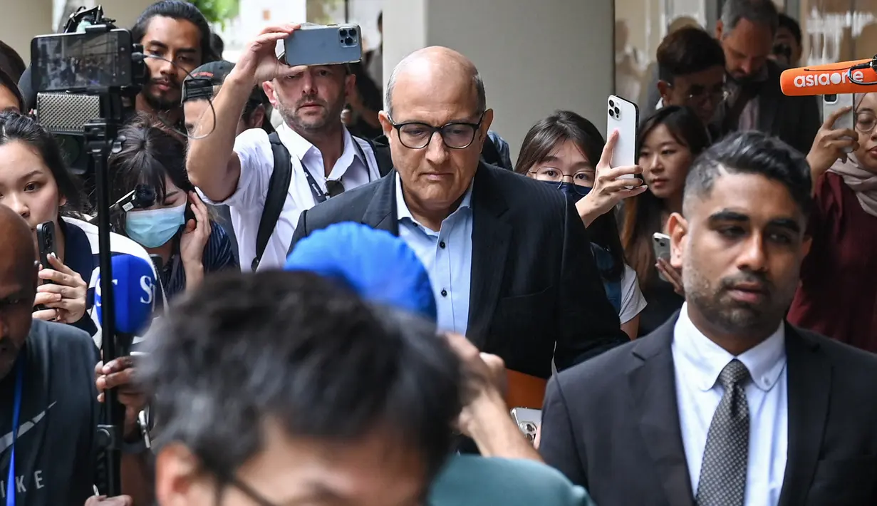 Terima Gratifikasi hingga Tumpangan Jet Pribadi, Mantan Menteri ...