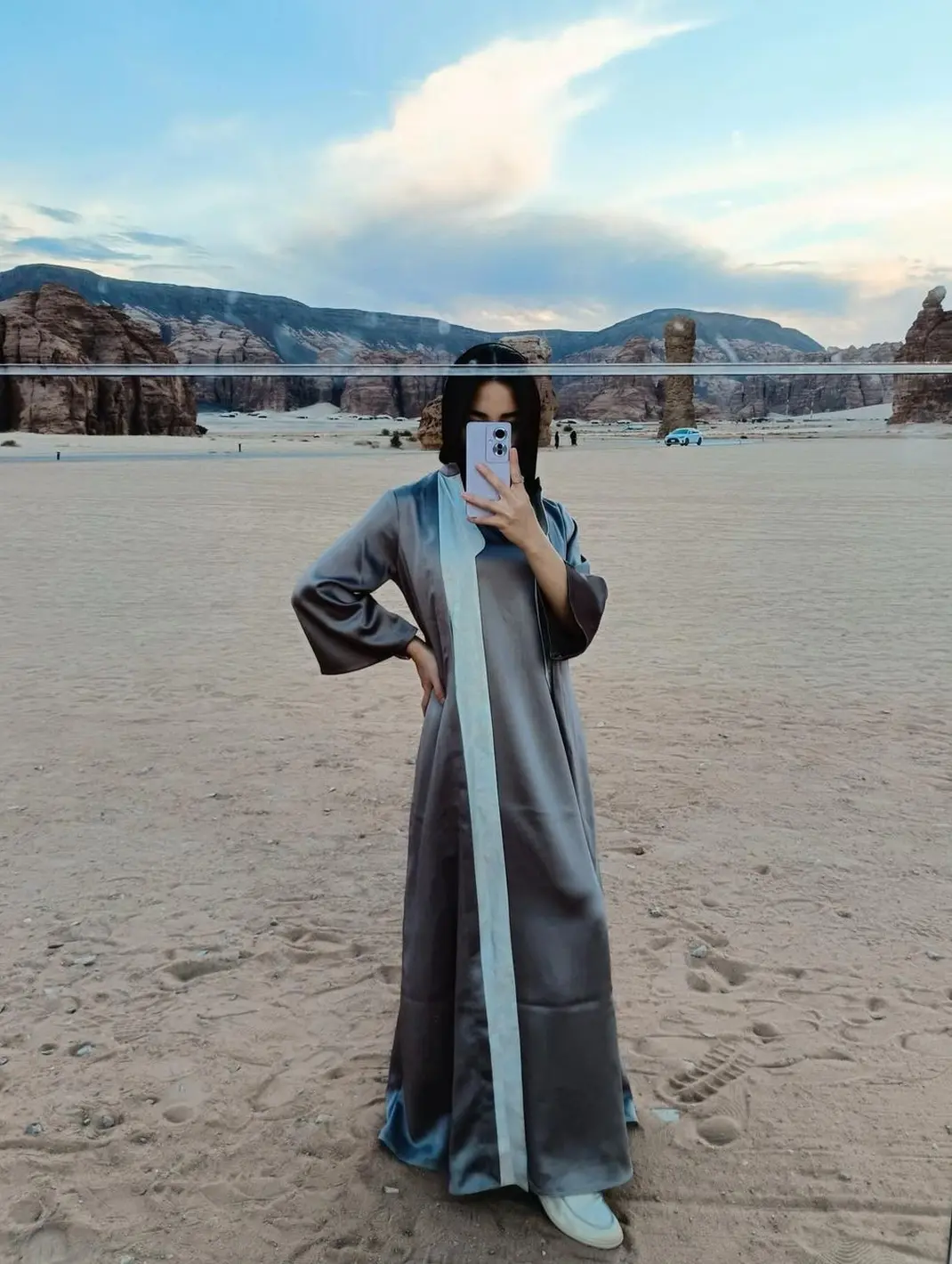 6 Potret Nikita Willy Kunjungi Kota Al Ula usai Umrah, Elegan Bergaya ...