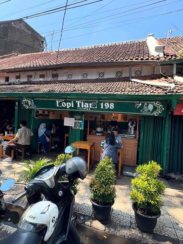 10 Rekomendasi Tempat Makan Murah Enak di Pasar Cihapit Bandung Terbaru ...