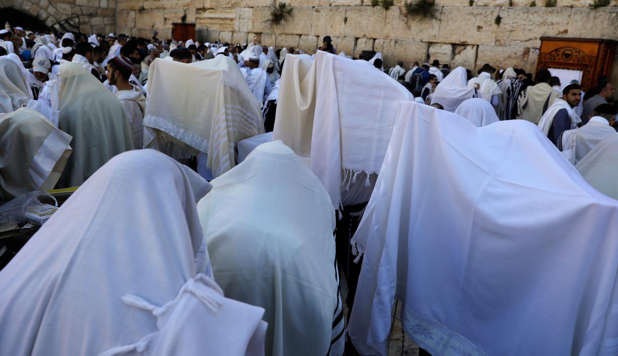FOTO: Umat Yahudi Peringati Eksodus Bangsa Israel dari Mesir di Masa ...