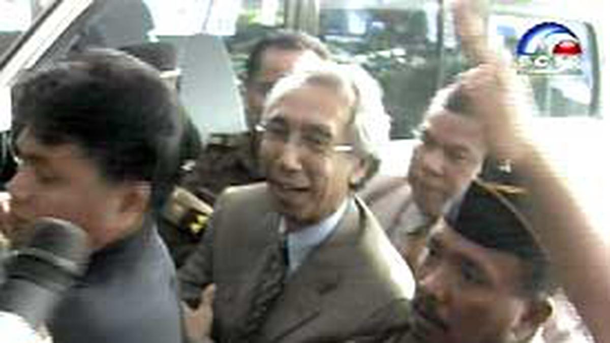 Rahardi Ramelan Ditahan di Cipinang - News Liputan6.com