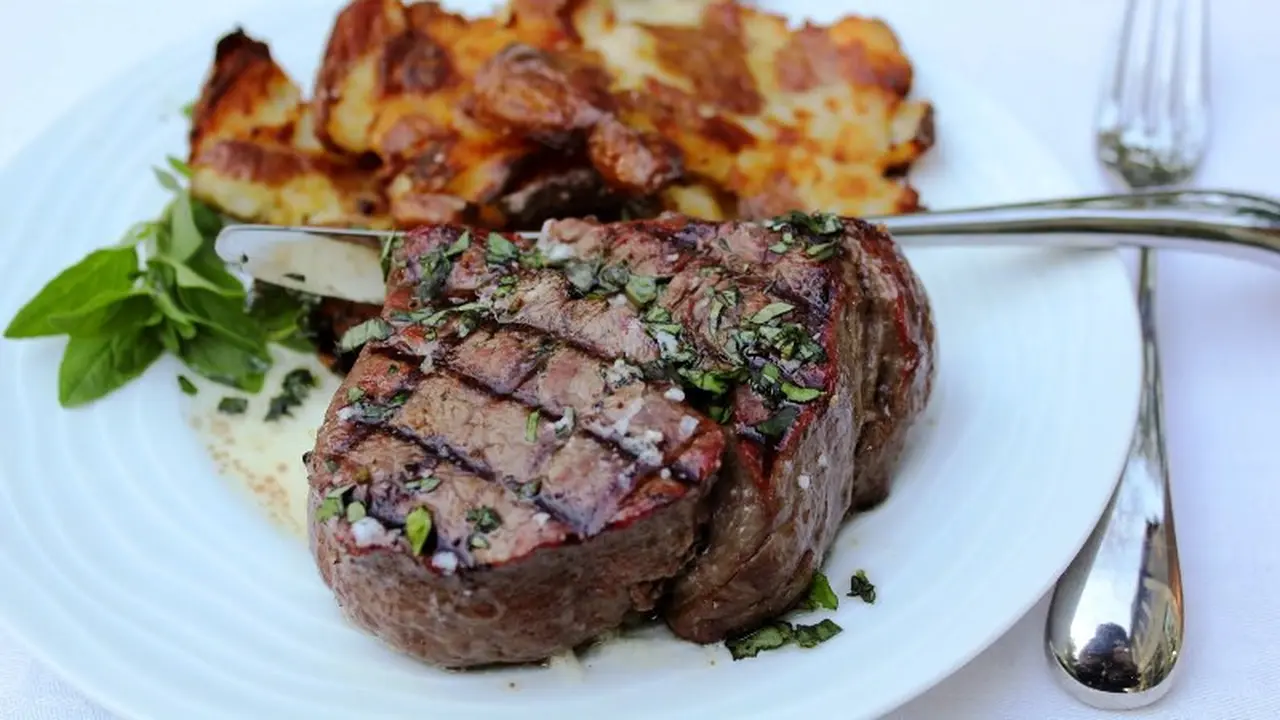 6 Jenis Potongan Steak yang Populer, Punya Kenikmatan Berbeda-beda ...