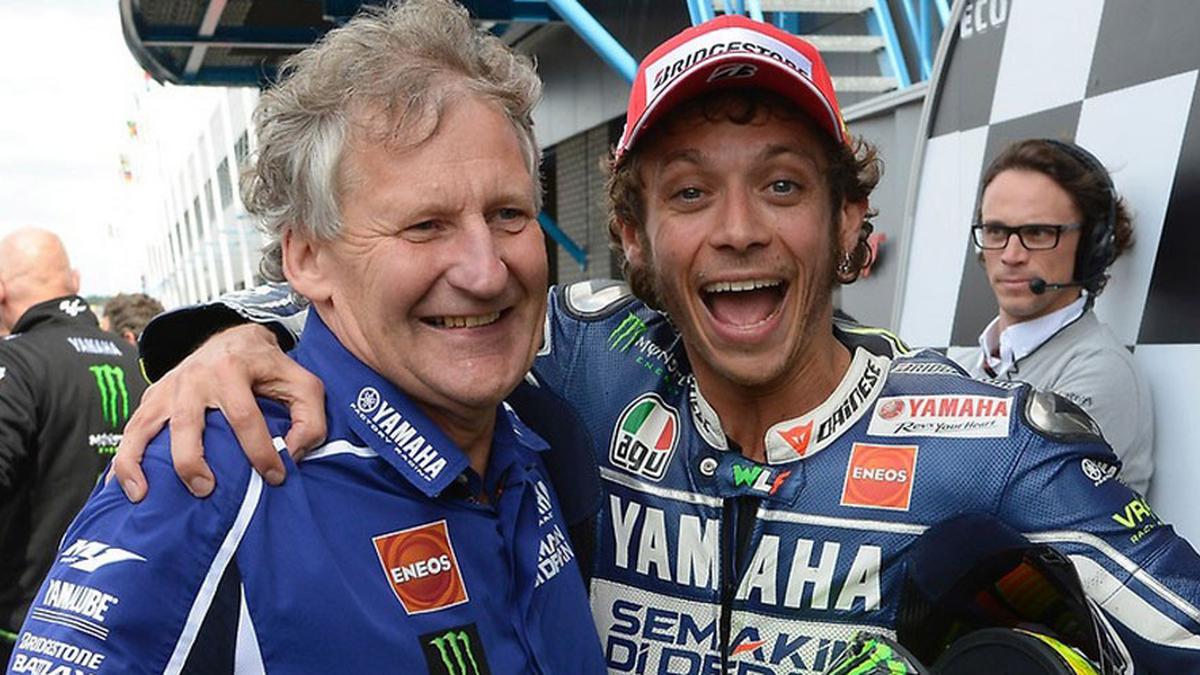 Burgess: Dia Bukan Valentino Rossi yang Saya Kenal - Berita Otosia.com