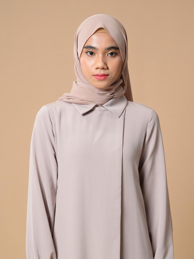 10 Model Baju Gamis Terbaru Simple Tapi Mewah di 2025, Anggun untuk ...