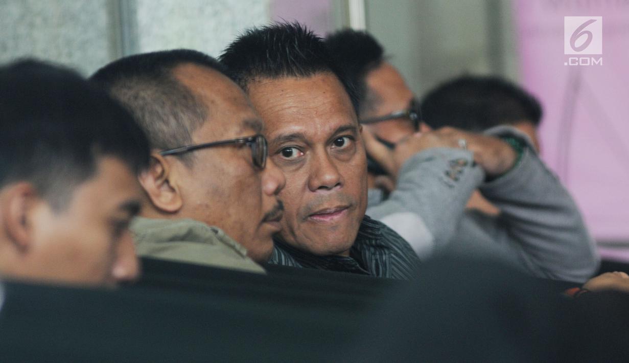 FOTO: KPK Periksa Tersangka Penyuap Emirsyah Satar - Foto Liputan6.com