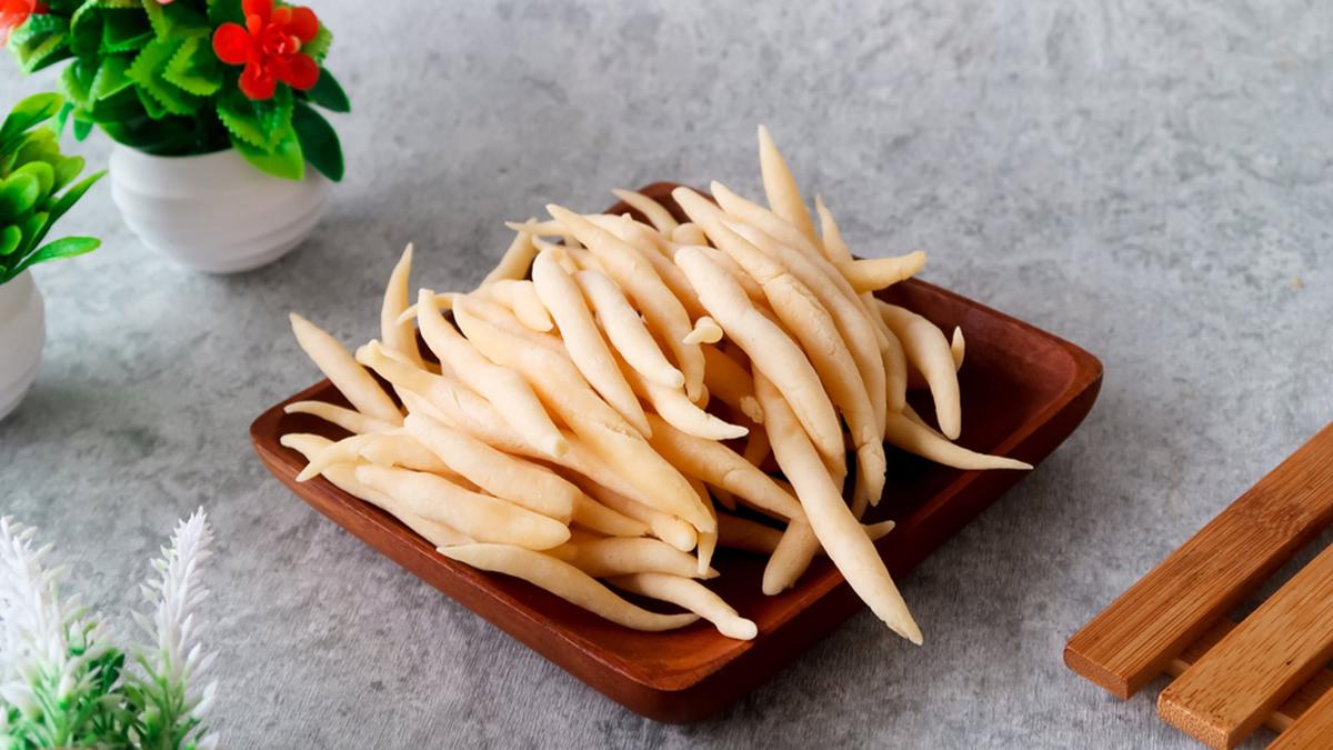 Resep Cara Membuat Telur Gabus Keju yang Renyah - Food Fimela.com