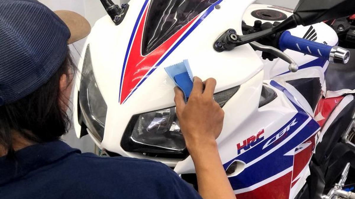 Makin Banyak Peminatnya, Coating Kini Bisa untuk Sepeda Motor dan Helm ...