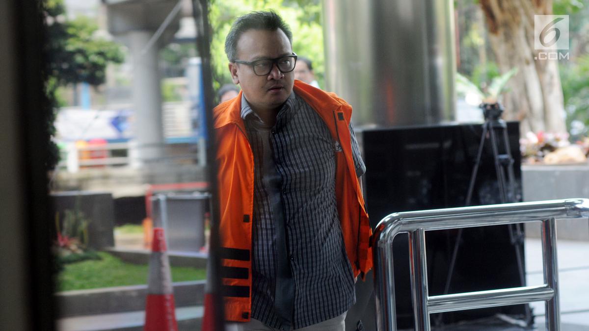 FOTO: Lengkapi Berkas Kasus E-KTP, KPK Periksa Keponakan Setya Novanto ...