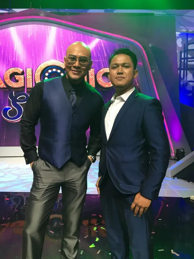 Ragil Tanzilla Shobar, Ilusionis yang Piawai Main Sulap Digital ...