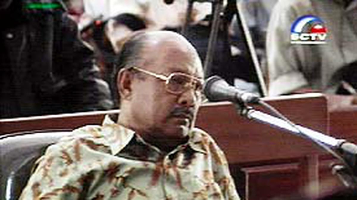 Beddu Amang Dihukum Dua Tahun Penjara - News Liputan6.com