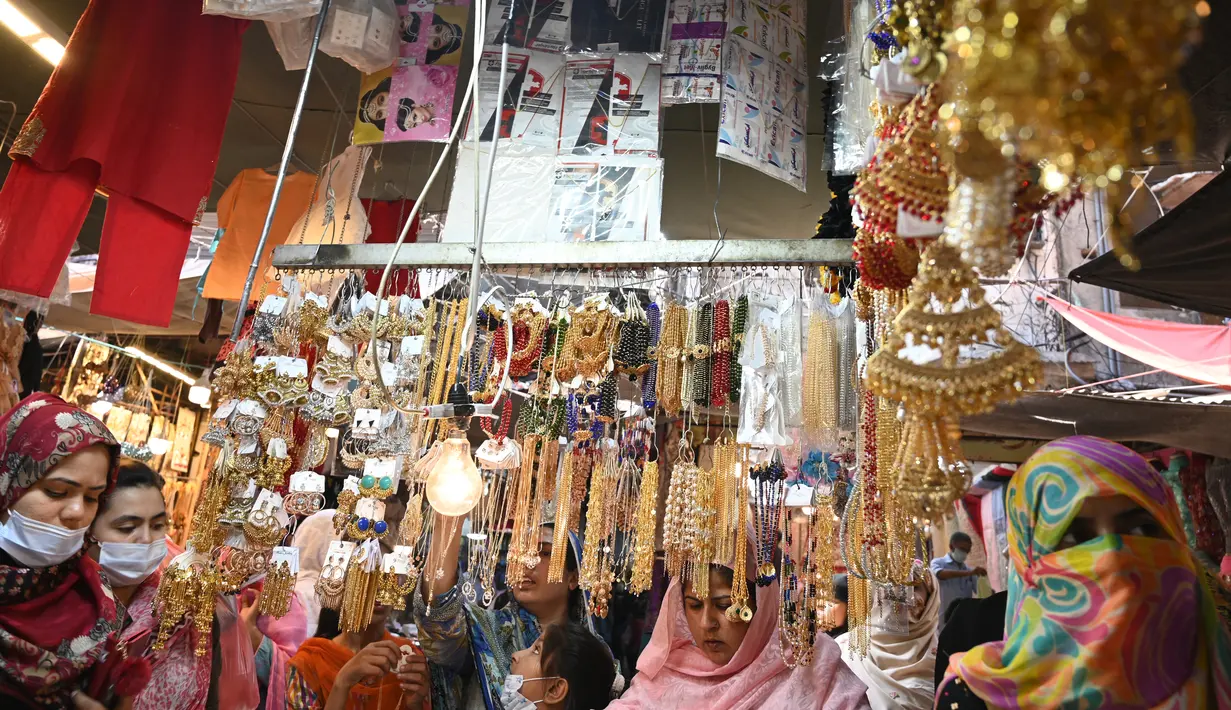 FOTO: Persiapan Lebaran Warga Pakistan - Foto Liputan6.com