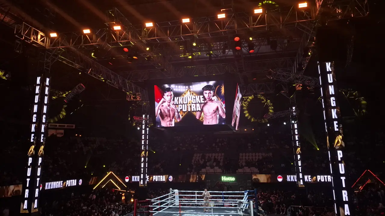 Hajar Kkungke, Putra Abdullah Rebut Sabuk Juara di Byon Combat Showbiz ...