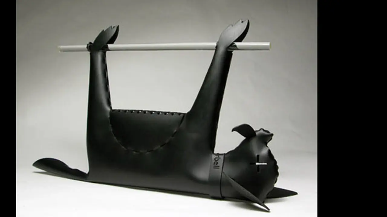 10 Tas Aneh dan Unik Dari Seluruh Dunia, Lihat Yuk!