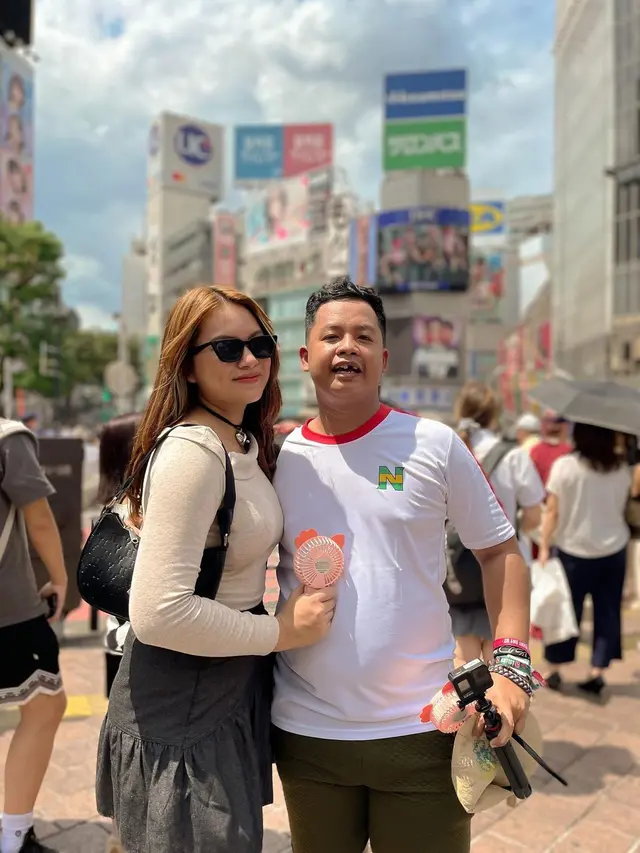 Potret Mesra Dustin Tiffani dan Ditha Rizky Amalia, yang Kini Resmi ...