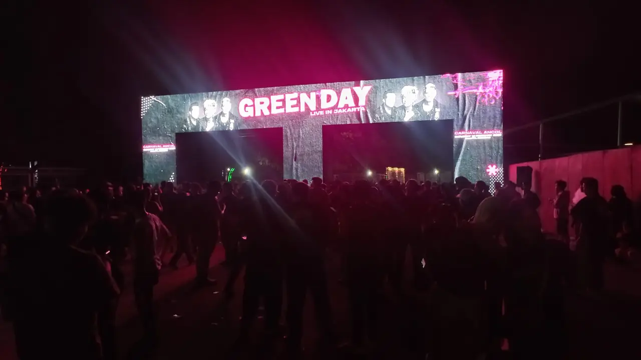 Konser Green Day di Ancol Bikin Fans Indonesia Merinding, Billie Joe ...