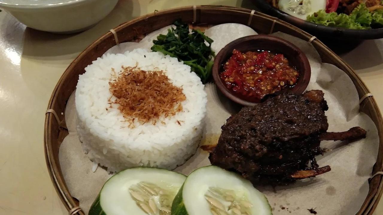 12 Rekomendasi Tempat Makan Enak di Kayutangan Heritage Malang ...