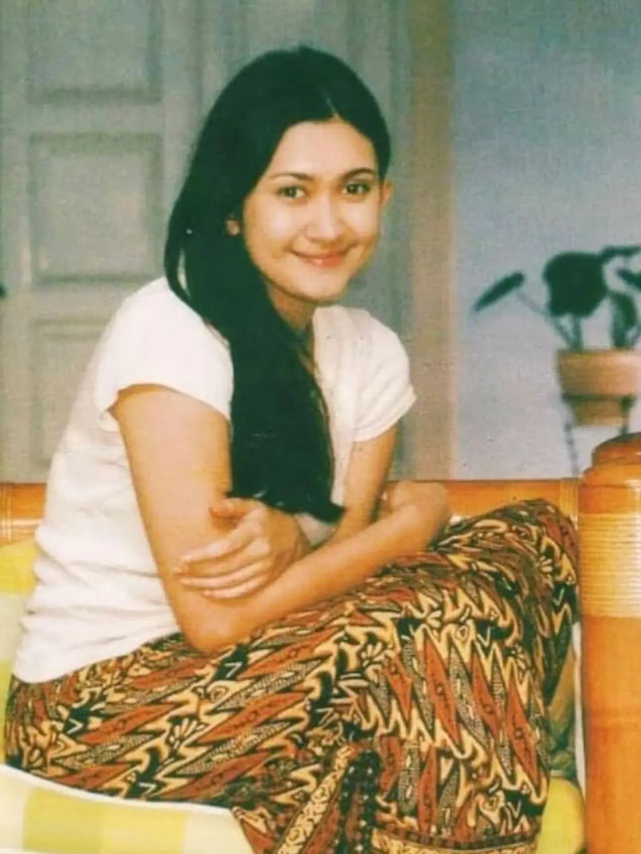 Potret Transformasi Nafa Urbach yang Dipuji Cantik dan Awet Muda, Kini Genap 42 Tahun ...