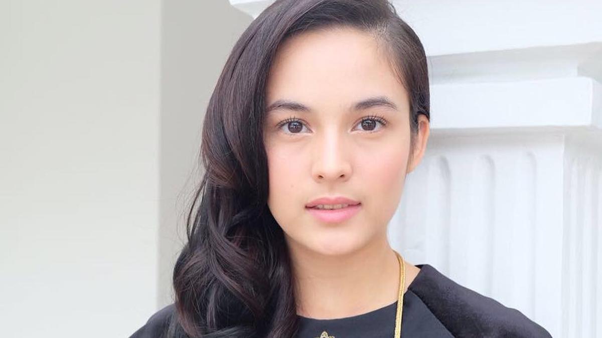 Cinta Indonesia, 5 Gaya Etnik Chelsea Islan Bikin Gagal Fokus - Fashion ...