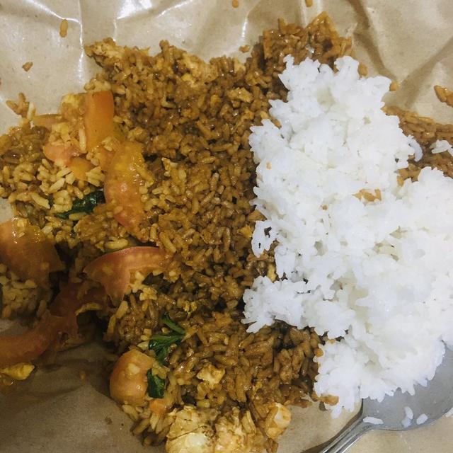 6 Potret Nasi Jadi Pengganti Lauk Pendamping Ini Bikin Geleng Kepala - Hot Liputan6.com