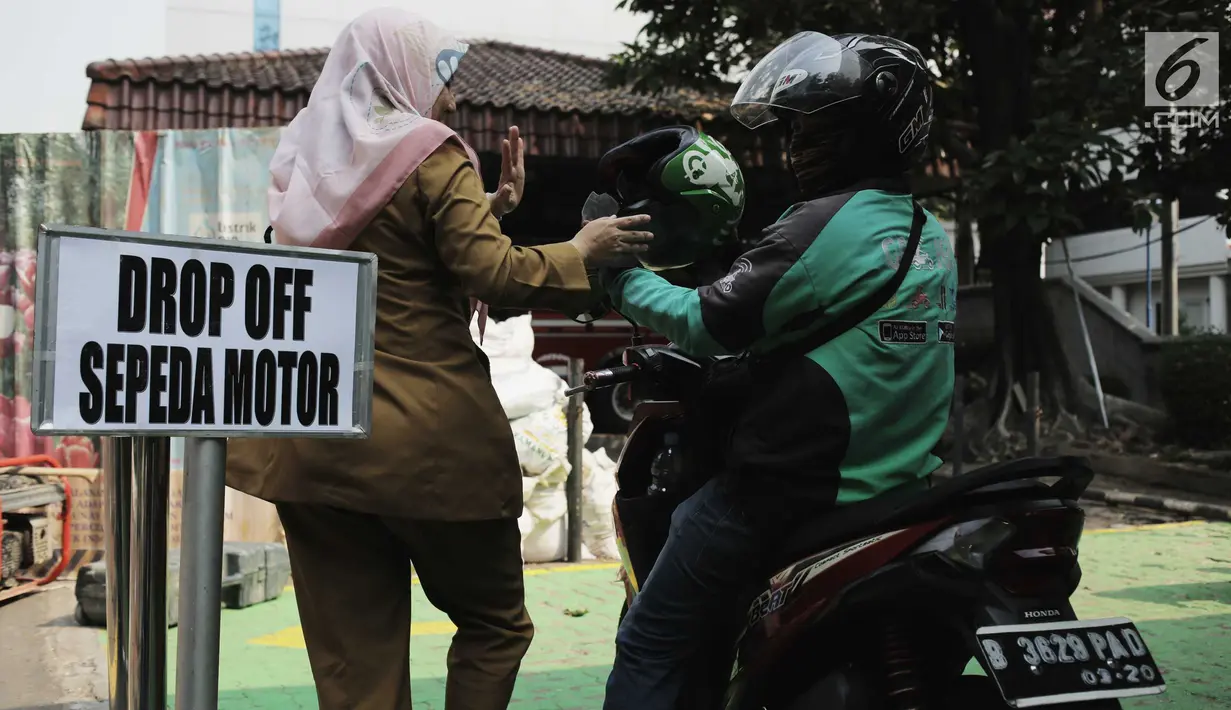 FOTO: Penampakan Tempat Khusus Ojek Online di Balai Kota DKI Jakarta ...