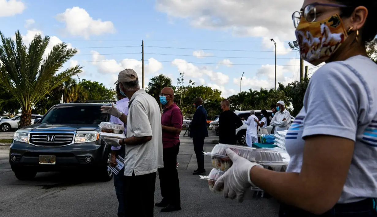FOTO: Berbagi Makanan Buka Puasa Ramadhan Drive Thru di Miami - Foto ...