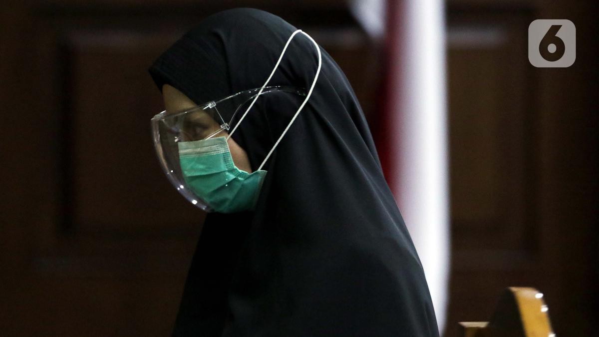FOTO: Jaksa Pinangki Sirna Malasari Divonis 10 Tahun Penjara