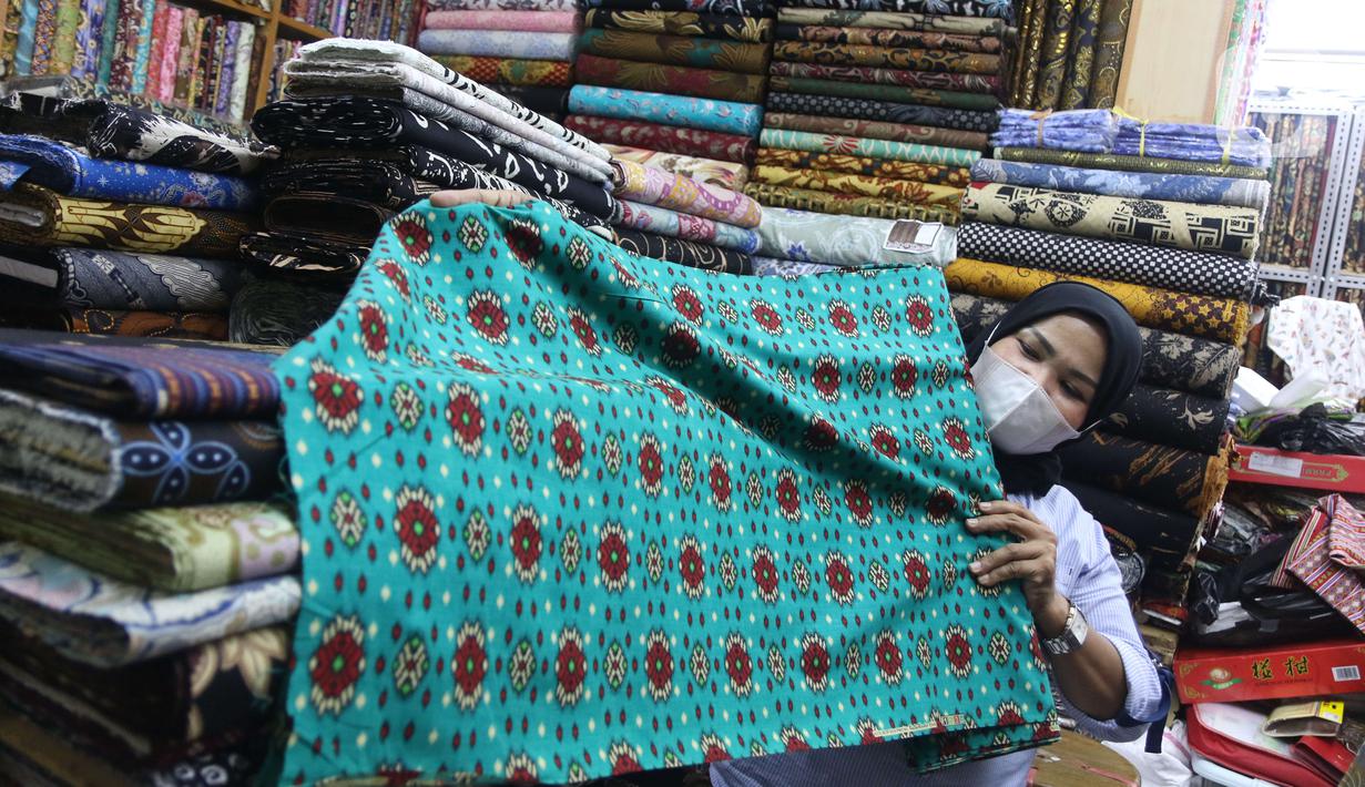 FOTO: Jelang Akhir Tahun, Industri Tekstil Mulai Meningkat - Foto Liputan6.com