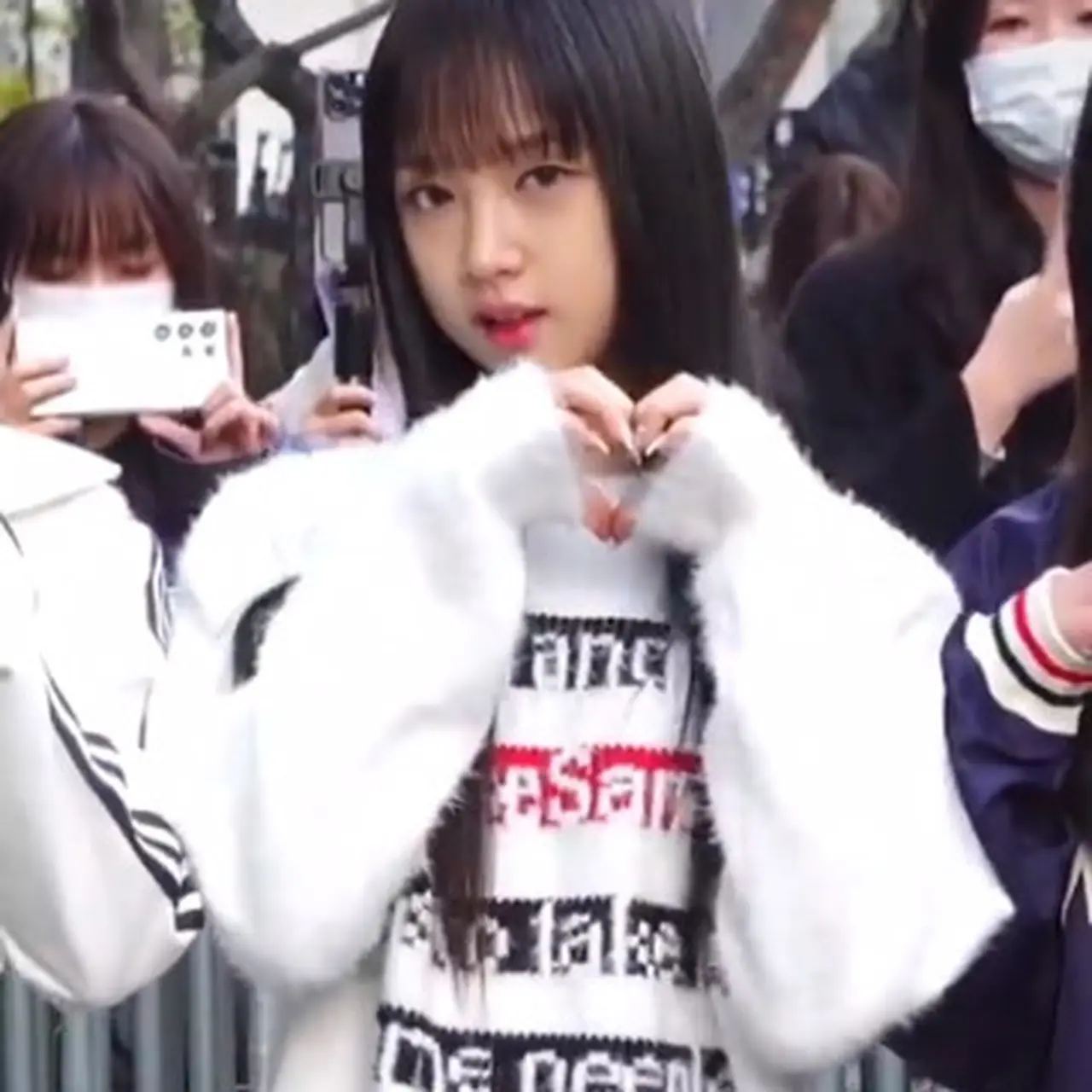 6 Potret Kimberley Fransa Idol Kpop Asal Indonesia, Foto Lawas Nyanyi ...