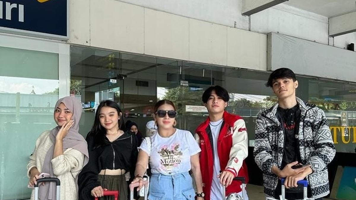 Kiki Astrida Bahas Tantangan Menangani Artis, Penyanyi dan Bintang ...