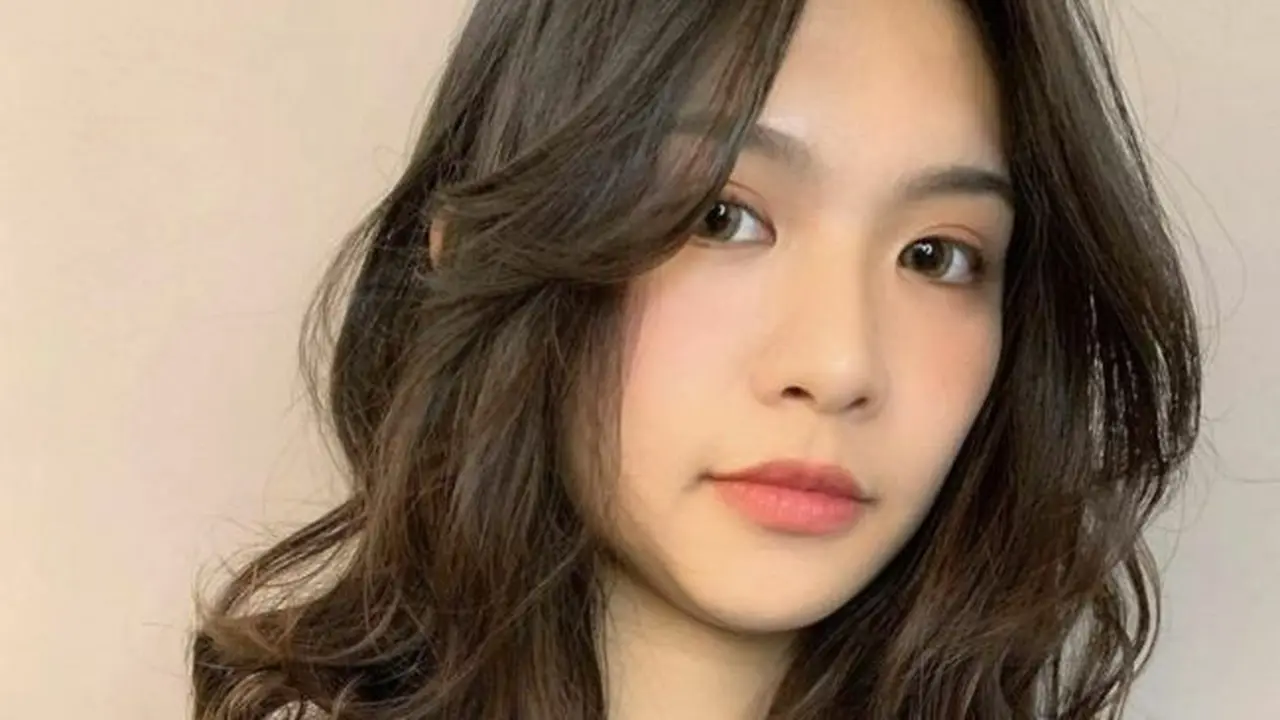 Tren Model Rambut Sebahu Wanita, Inspirasi untuk Penampilan Simpel dan ...