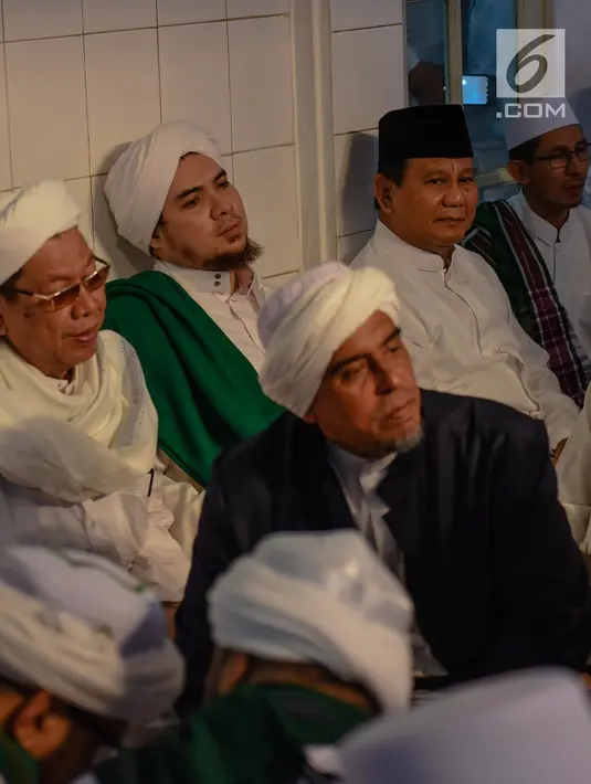 FOTO: Prabowo - AHY Hadiri Maulid Nabi dan Haul Habib Kwitang - Foto Liputan6.com