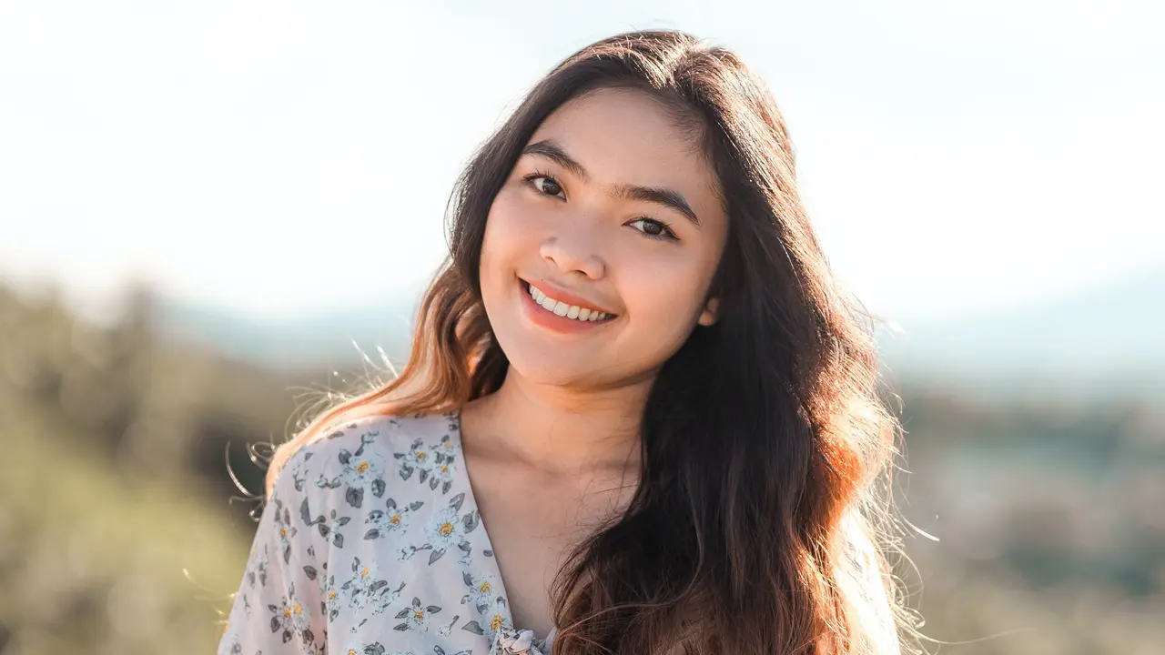 11 Tanda Seseorang yang Punya Empati Tinggi, Tulusnya Tak Perlu ...