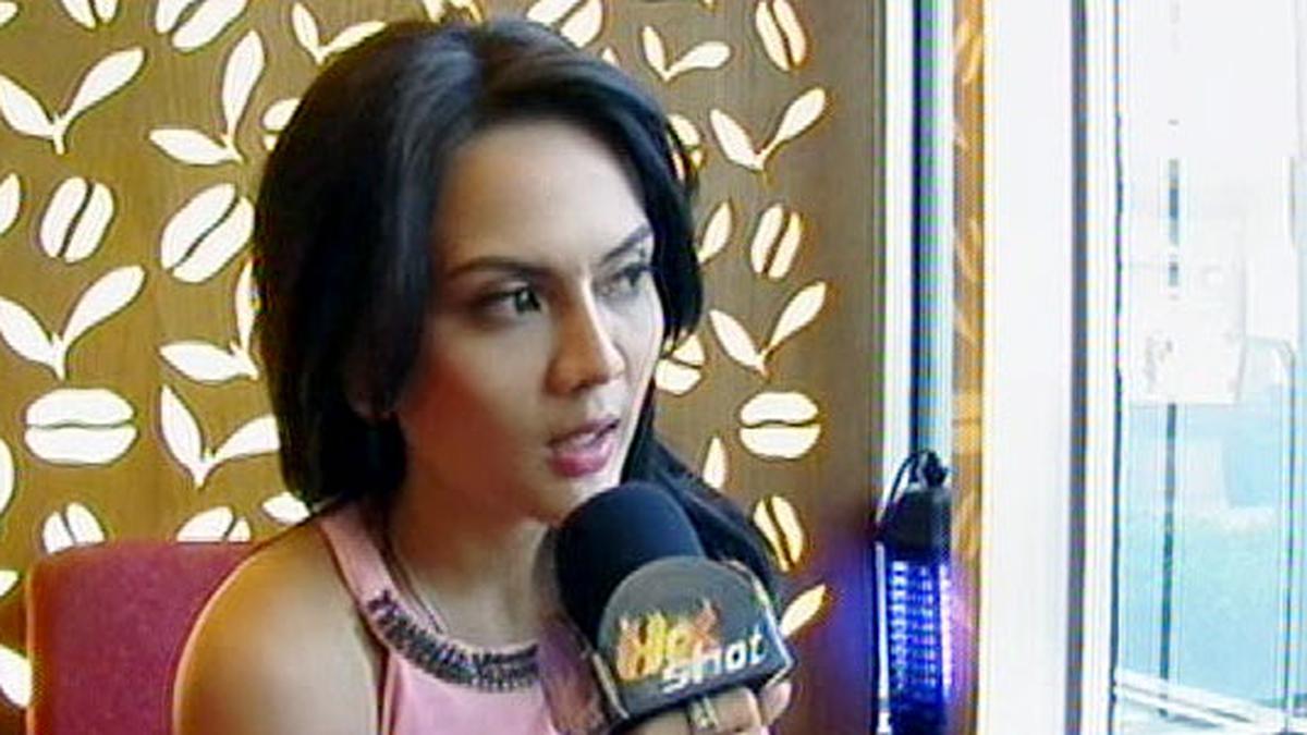 Ada apa dengan Anggita Sari dan Baby Sexyola ? - Video Liputan6.com