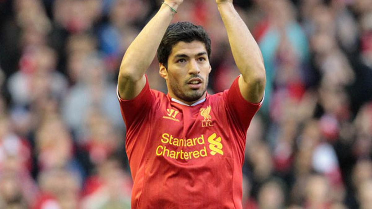 Suarez Hat-trick, Liverpool Pesta Gol - Bola Liputan6.com