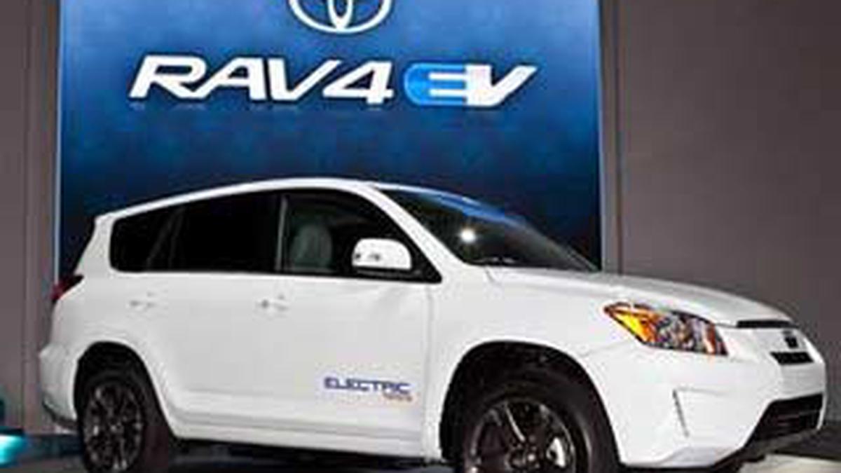 Toyota Pasarkan Mobil SUV Listrik - Otomotif Liputan6.com