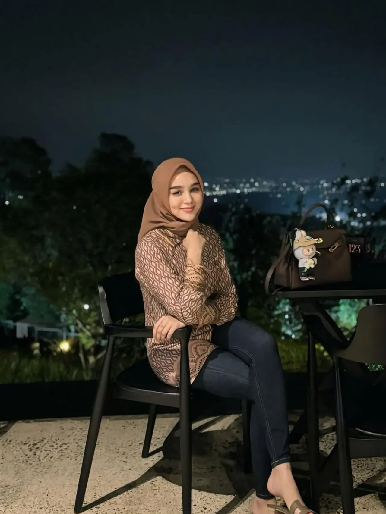 Deretan Kontroversi yang Menyeret Hana Hanifah, Terbaru Dugaan Terima ...