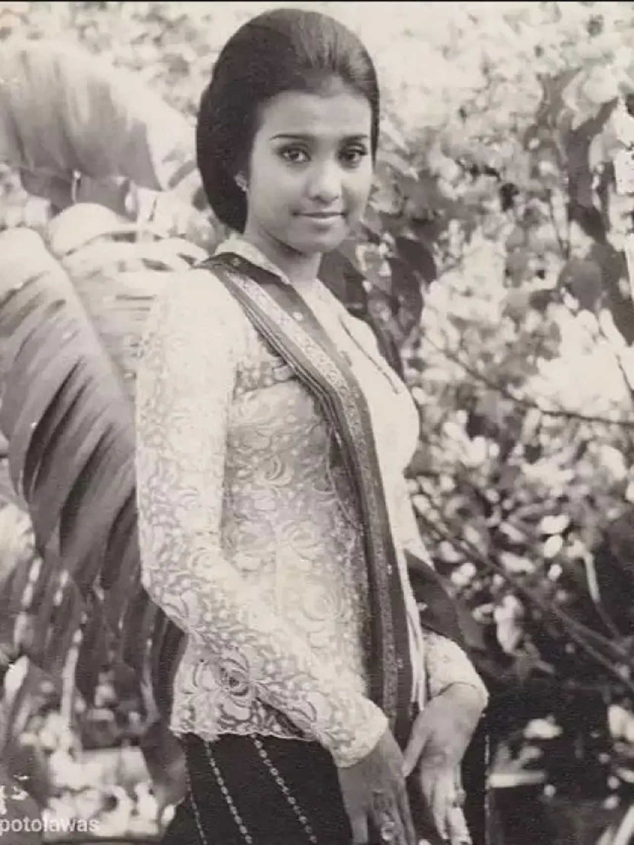 6 Potret Lawas Ida Royani Rekan Duet Benyamin, Disebut Mirip Nia ...