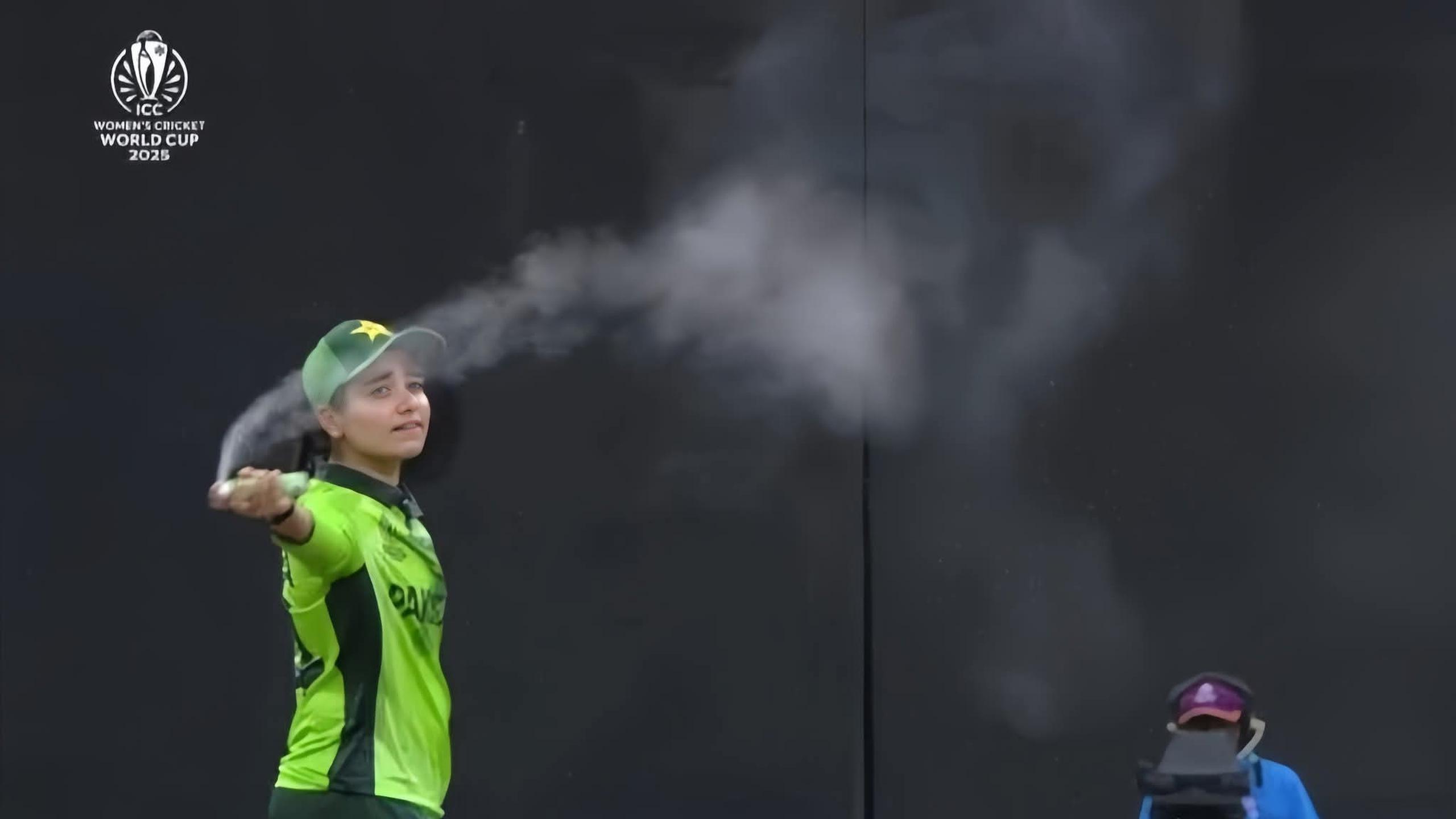 India vs Pakistan: Cricket Star Fatima Sana Becomes Viral After Her ...